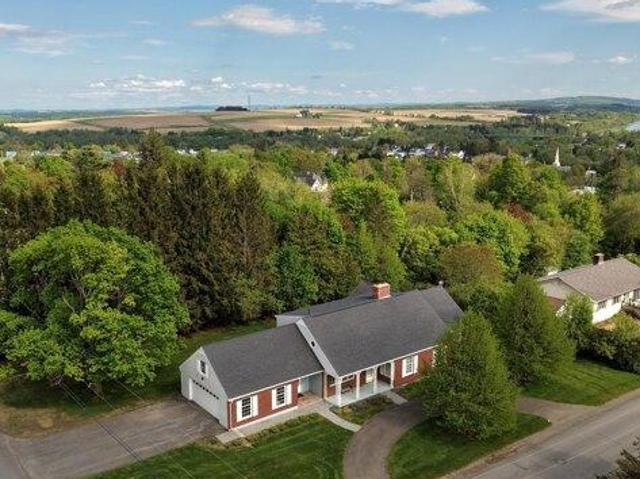 6 bedroom, Caribou ME 04736 104650363