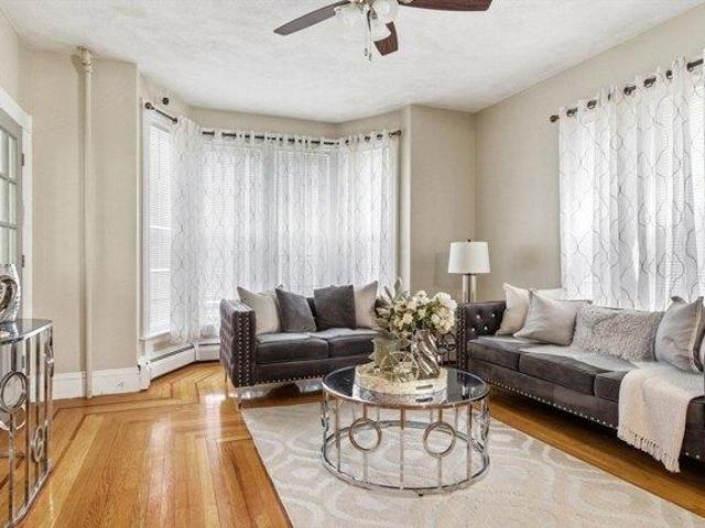 6 bedroom, Central Falls RI 02863 102559498