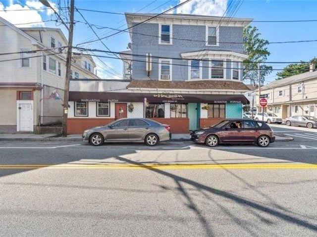 6 bedroom, Central Falls RI 02863 LS101575543