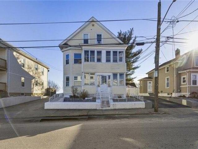 6 bedroom, Central Falls RI 02863 LS102633975