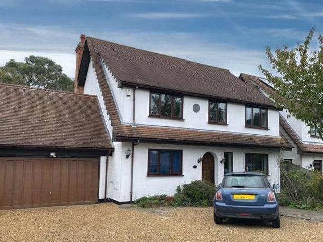 6 bedroom character property for rent in Hall Drive Hardwick CAMBRIDGE CB23
