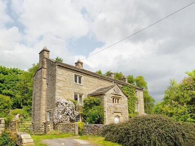 6 Bedroom Character Property For Sale In Newby, Clapham
