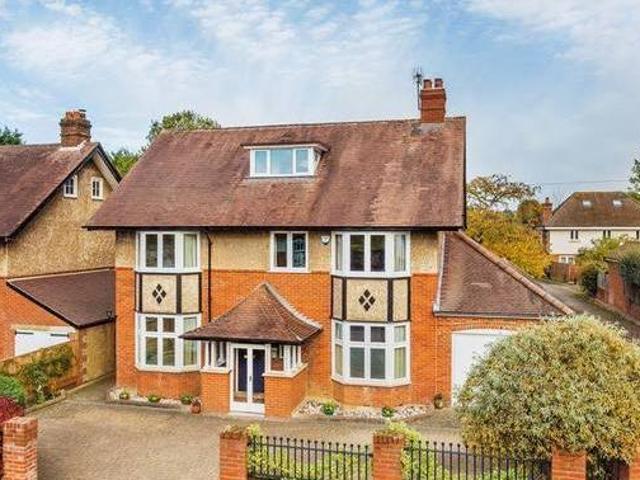6 bedroom character property for sale in ASHTEAD KT21