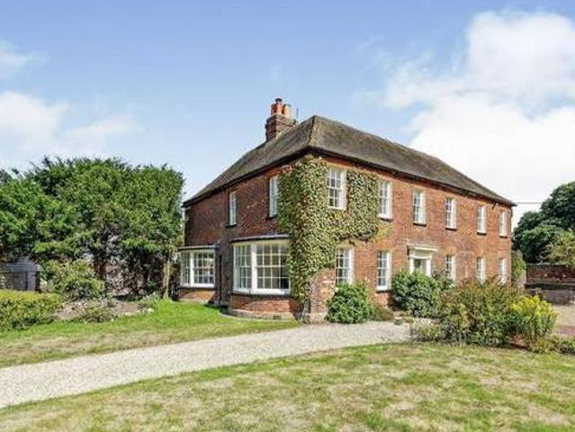 6 bedroom character property for sale in Brent Hill Faversham ME13