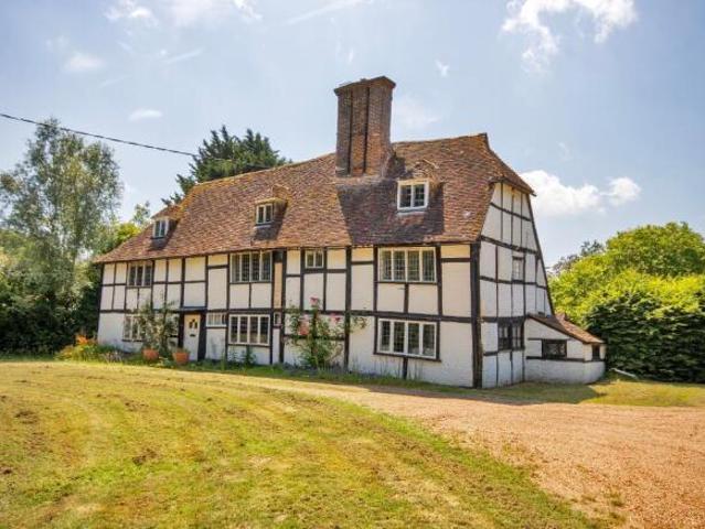 6 bedroom character property for sale in Headcorn Road, Biddenden, Kent, TN27 8JN, TN27
