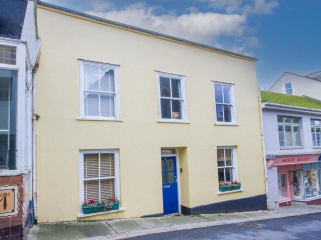 6 bedroom character property for sale