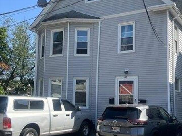 6 bedroom, Chelsea MA 02150 104789882