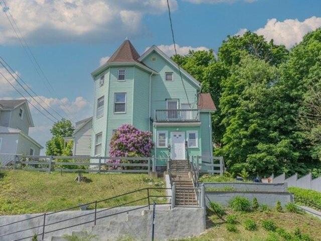 6 bedroom, Chelsea MA 02150 105079849