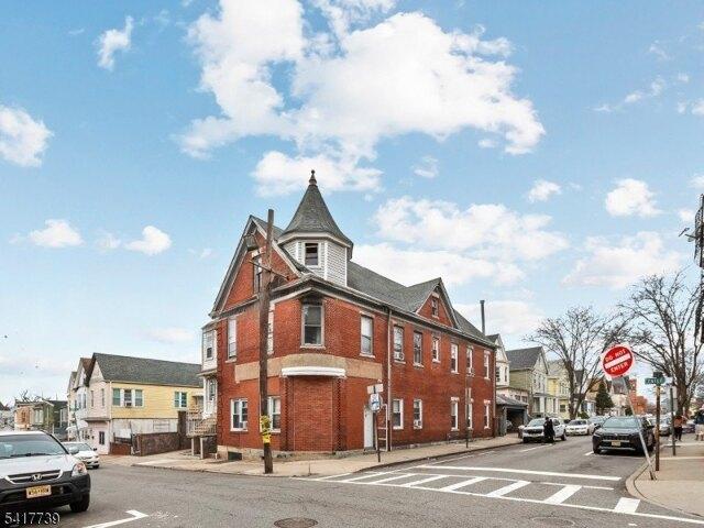 6 bedroom, Clifton NJ 07011 101798735