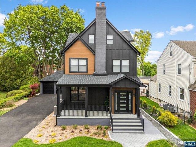 6 bedroom, Clifton NJ 07011 102218848