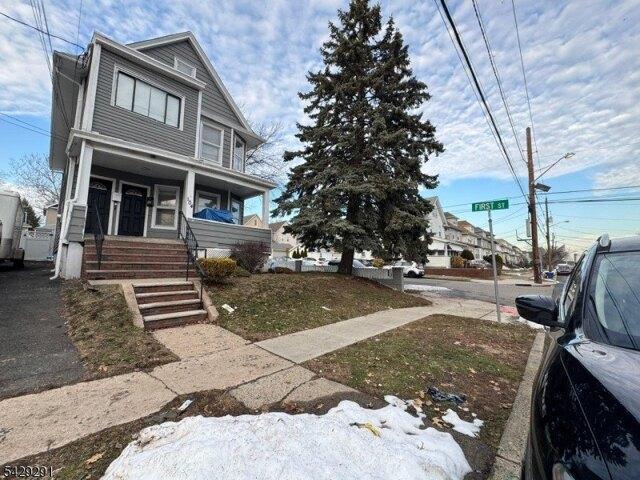 6 bedroom, Clifton NJ 07011 104788383