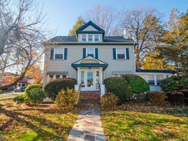 6 bedroom, Clifton NJ 07011 LS102216520