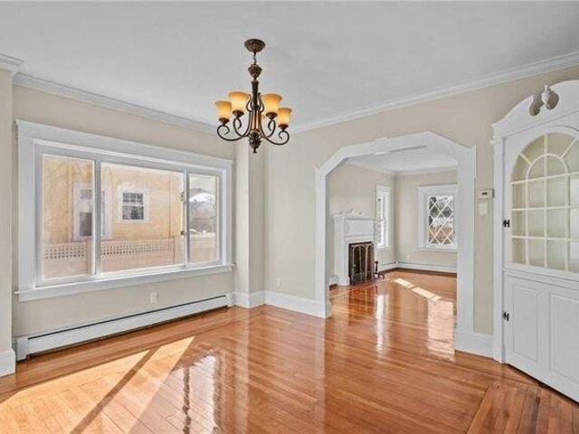 6 bedroom, Cranston RI 02905 LS101629366