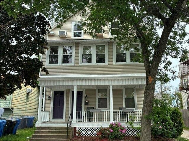 6 bedroom, Cranston RI 02910 LS103074474