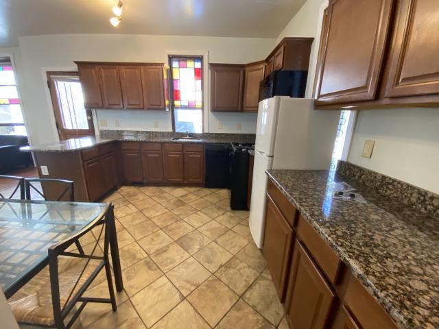 6 bedroom, Ann Arbor MI 48104 82221425