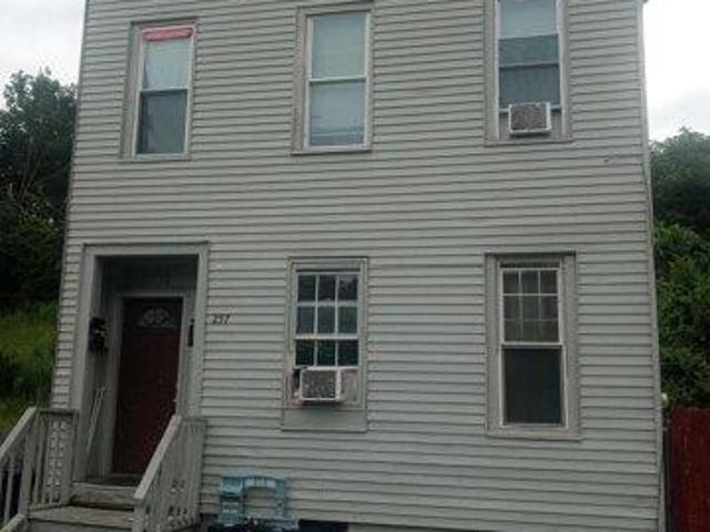 6 bedroom, Albany NY 12206 104902420