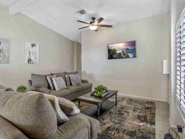 6 Bedroom Apartment for Rent at Day Creek & Odessa Oaks #2A, San Antonio, TX 78251 Timber Ridge