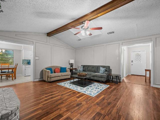 6 Bedroom Apartment for Rent at Honor Dr & Shockley Ave #1G, DeSoto, TX 75115