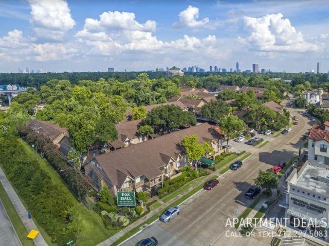 6 Bedroom Apartment for Rent at Queen Annes Rd #3235, Houston, TX 77024 Great Uptown