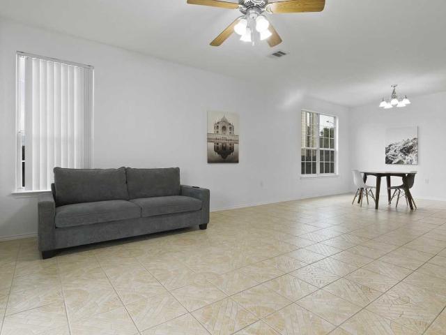6 Bedroom Apartment for Rent at Ringsby Rd & Bannock Ln #2A, Austin, TX 78747