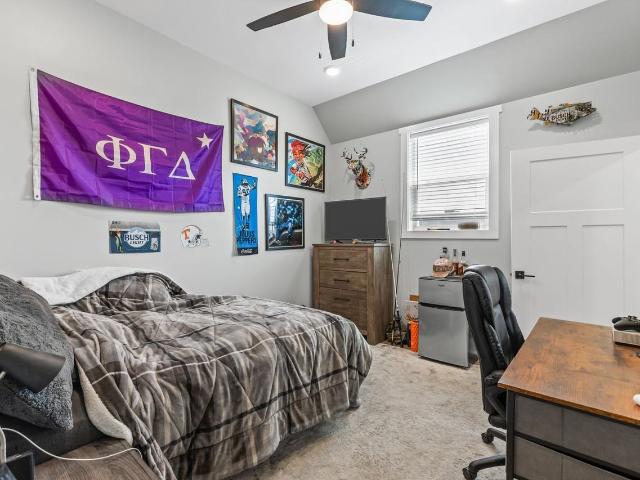 6 Bedroom Apartment for Rent at 1200 Laurel Ave #2, Knoxville, TN 37916 Fort Sanders