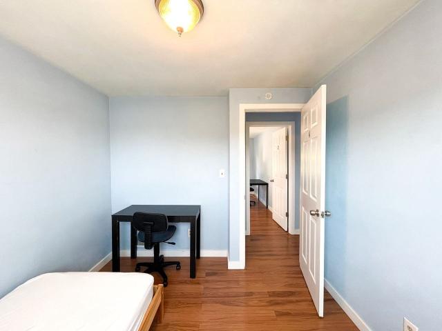 6 Bedroom Apartment for Rent at 3737 Orpwood St, Pittsburgh, PA 15213 South Oakland