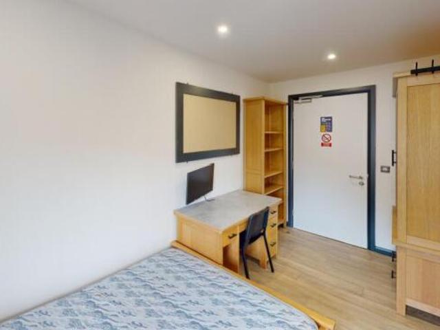 6 bedroom apartment for rent in Stepney Lane, Newcastle Upon Tyne, NE1