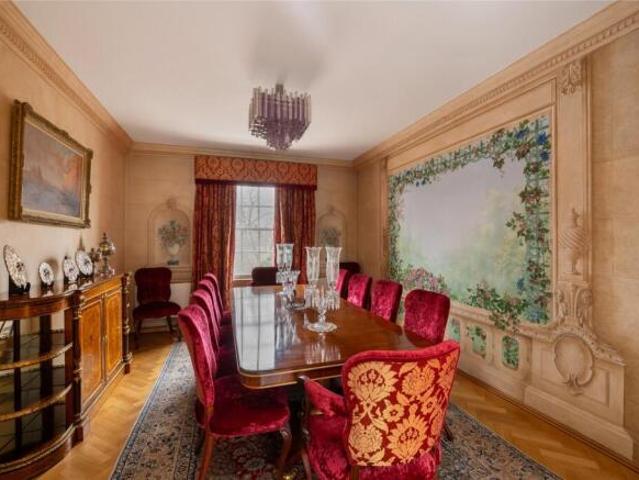 6 bedroom apartment for sale in Avenue Road, St John's Wood, London, NW8