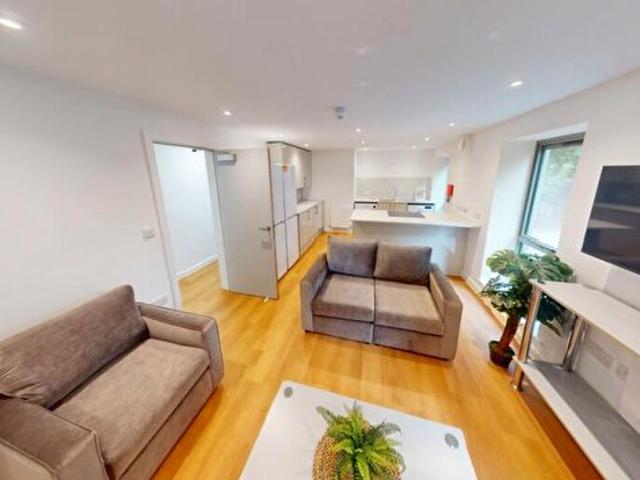 6 Bedroom Apartment To Rent In Apartment, North Sherwood Street, Nottingham, Nottinghamshire, NG1