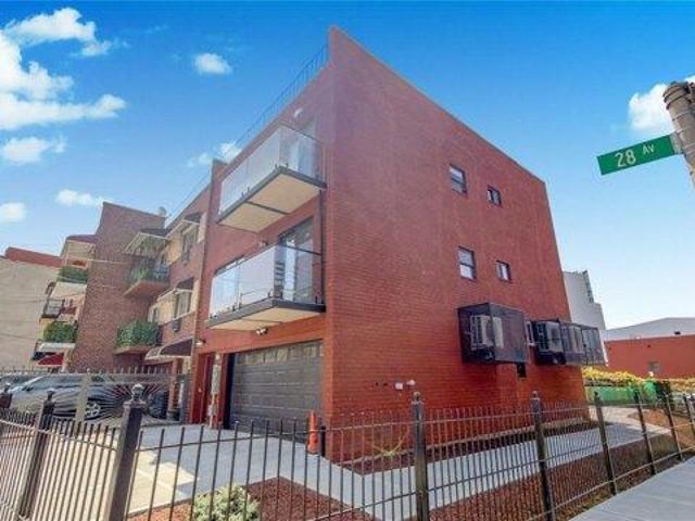 6 bedroom, Astoria NY 11102 LS102282550