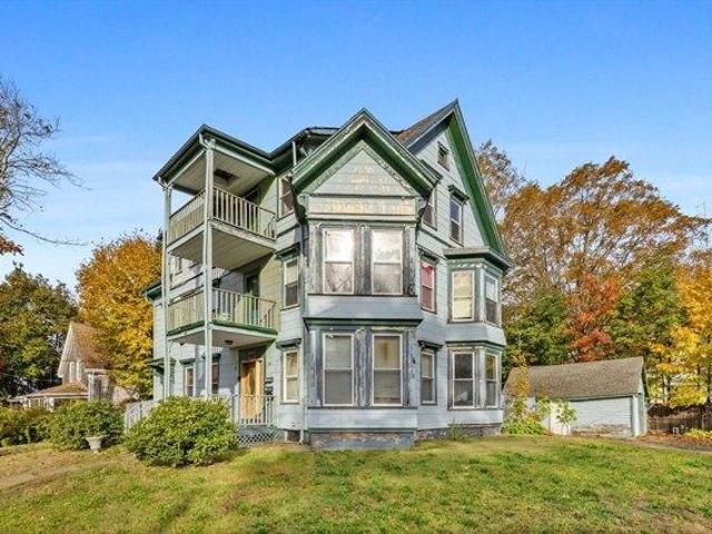 6 bedroom, Avon MA 02322 104811935