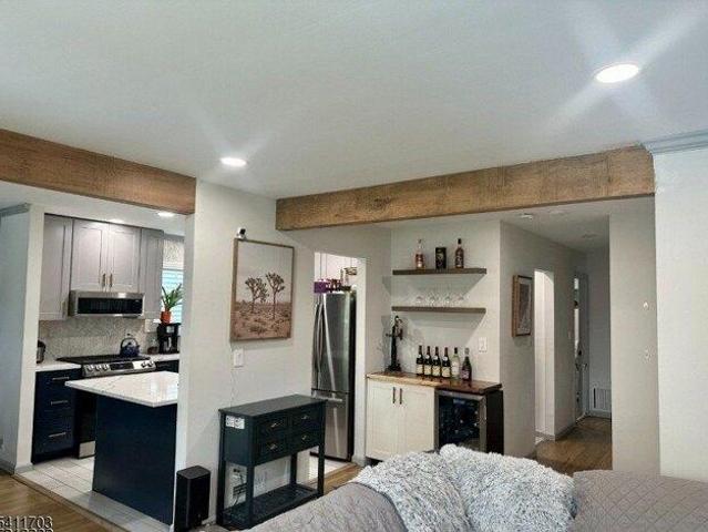 6 bedroom, Boonton NJ 07005 101782482