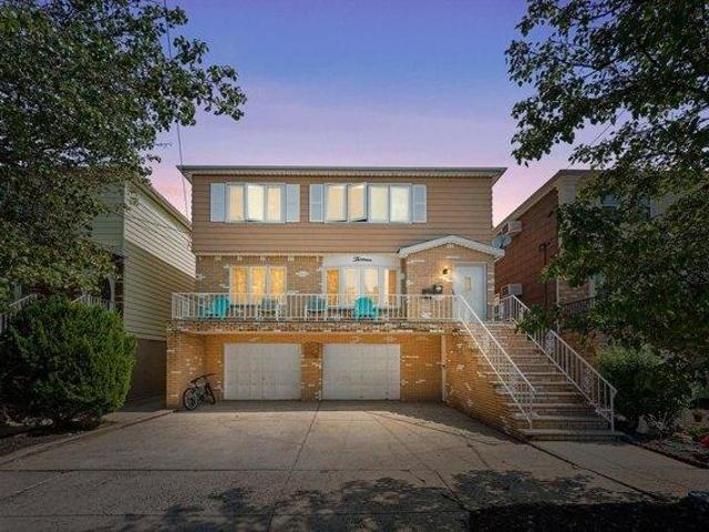 6 bedroom, Bayonne NJ 07002 104848099
