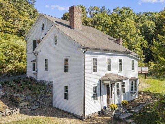 6 bedroom, Bethel CT 06801 104376536