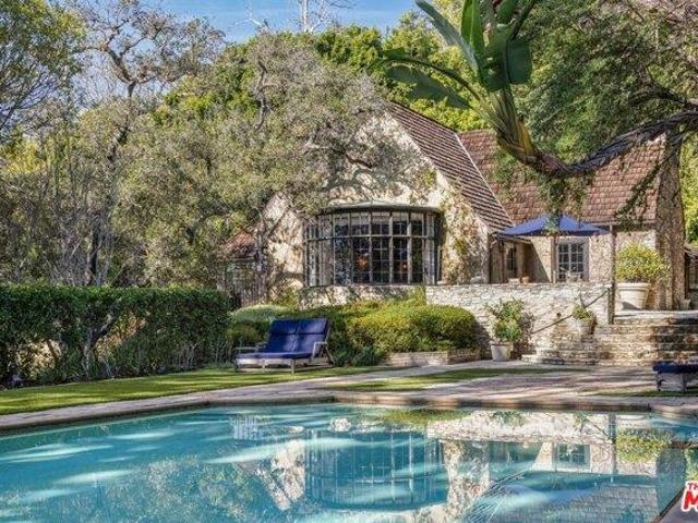 6 bedroom, Beverly Hills CA 90210 88571593