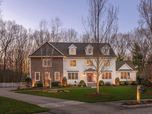 6 bedroom, Bedford MA 01730 102154250