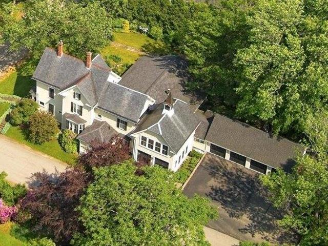 6 bedroom, Belfast ME 04915 104810829