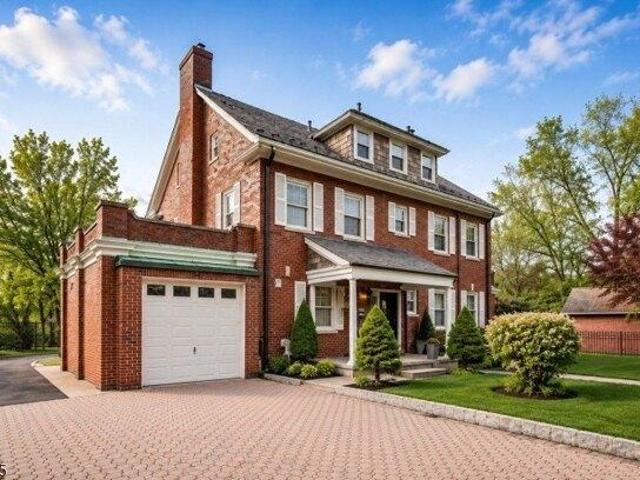 6 bedroom, Belleville NJ 07109 104809426