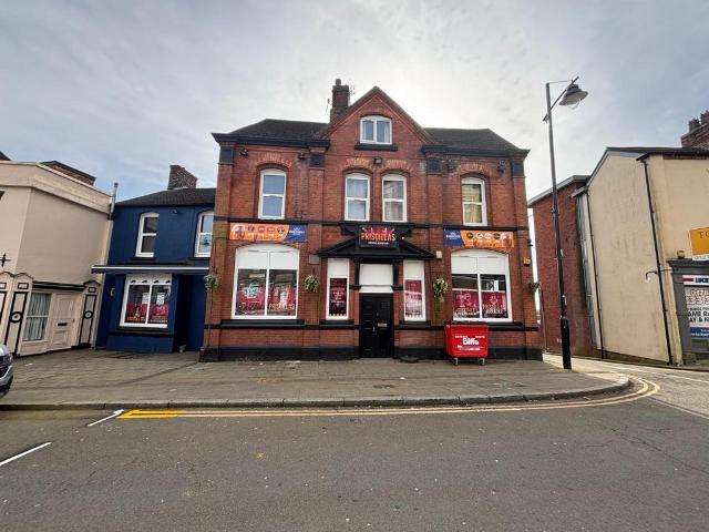 6 bedroom block of apartments for sale