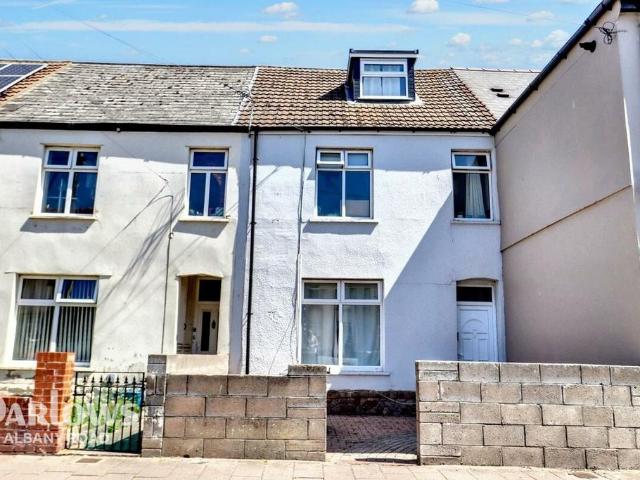 6 bedroom block of apartments for sale