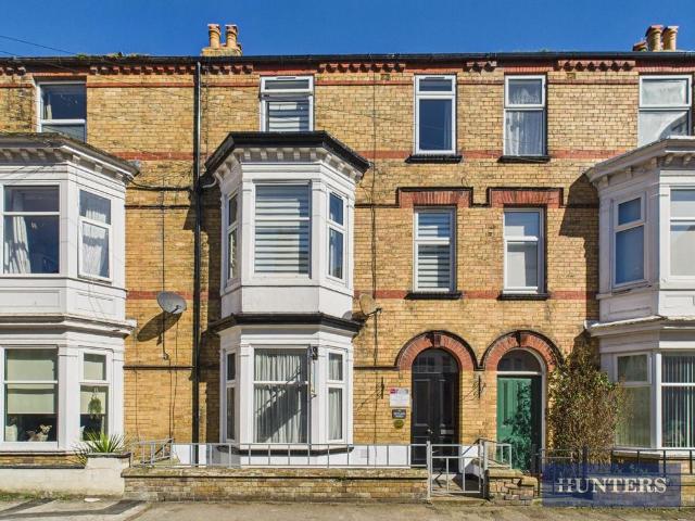 6 bedroom block of apartments for sale