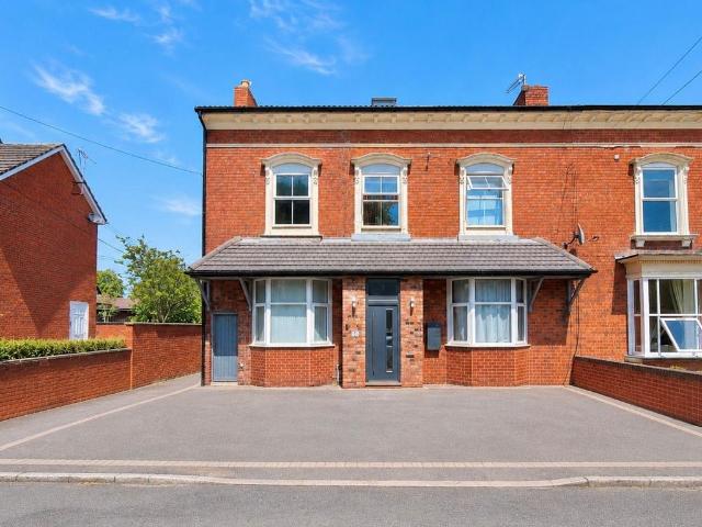 6 bedroom block of apartments for sale