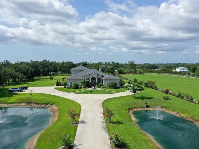 6 bedroom, Bradenton FL 34212 102395766