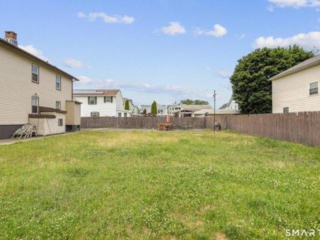 6 bedroom, Bridgeport CT 06608 105192096