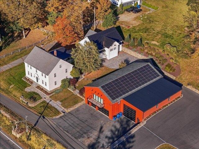 6 bedroom, Brimfield MA 01010 104715509