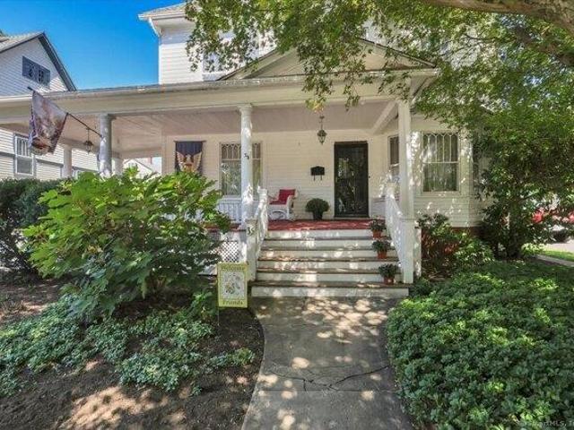 6 bedroom, Bristol CT 06010 102157093