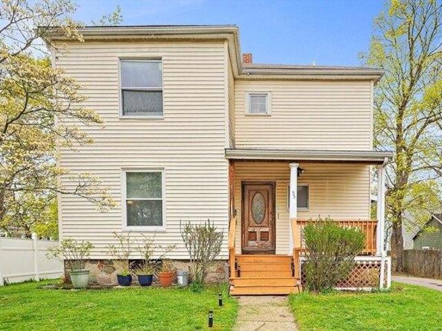 6 bedroom, Brockton MA 02301 104792294