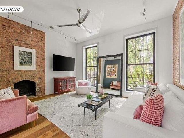 6 bedroom, Brooklyn NY 11201 102280489