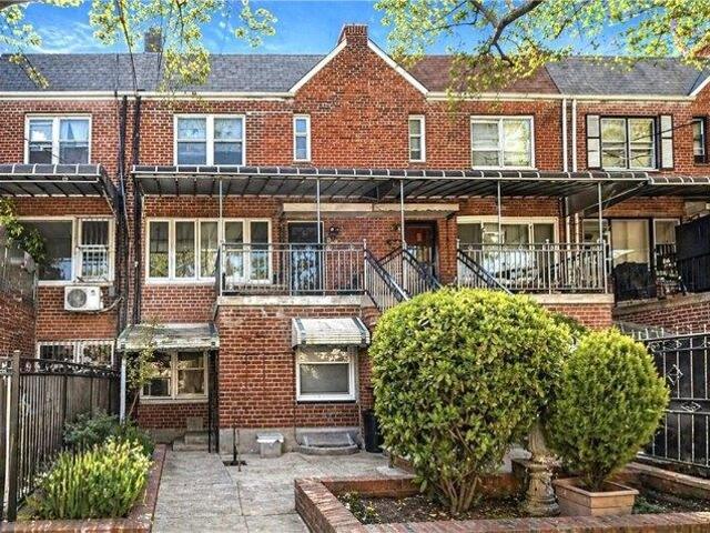 6 bedroom, Brooklyn NY 11235 104921601