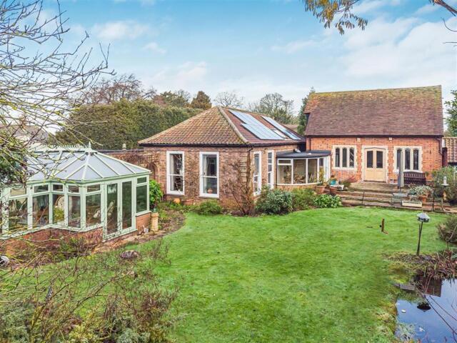 6 Bedroom Bungalow Balsham Balsham 99952169
